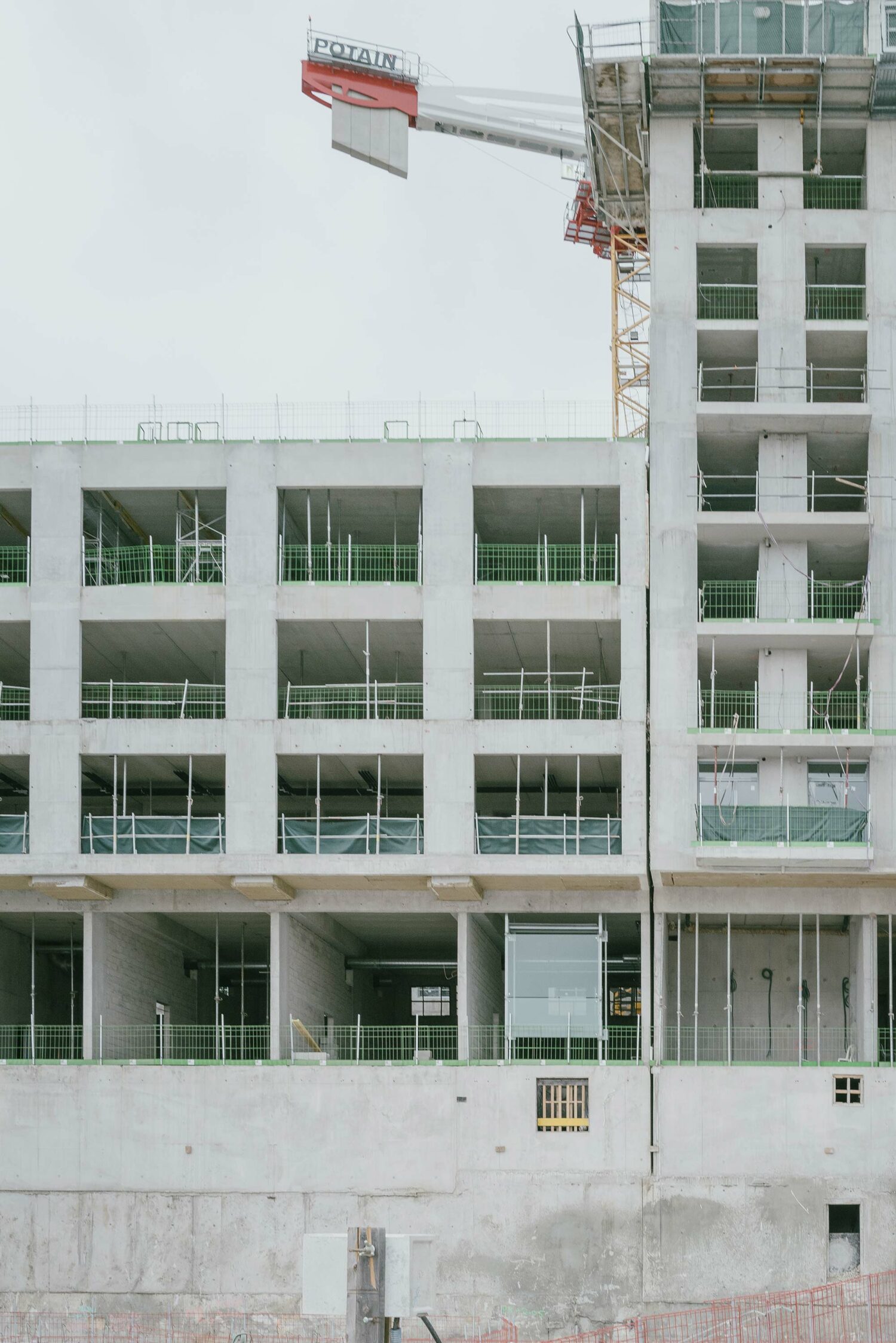 Detail and big-scale - Mateo Arquitectura